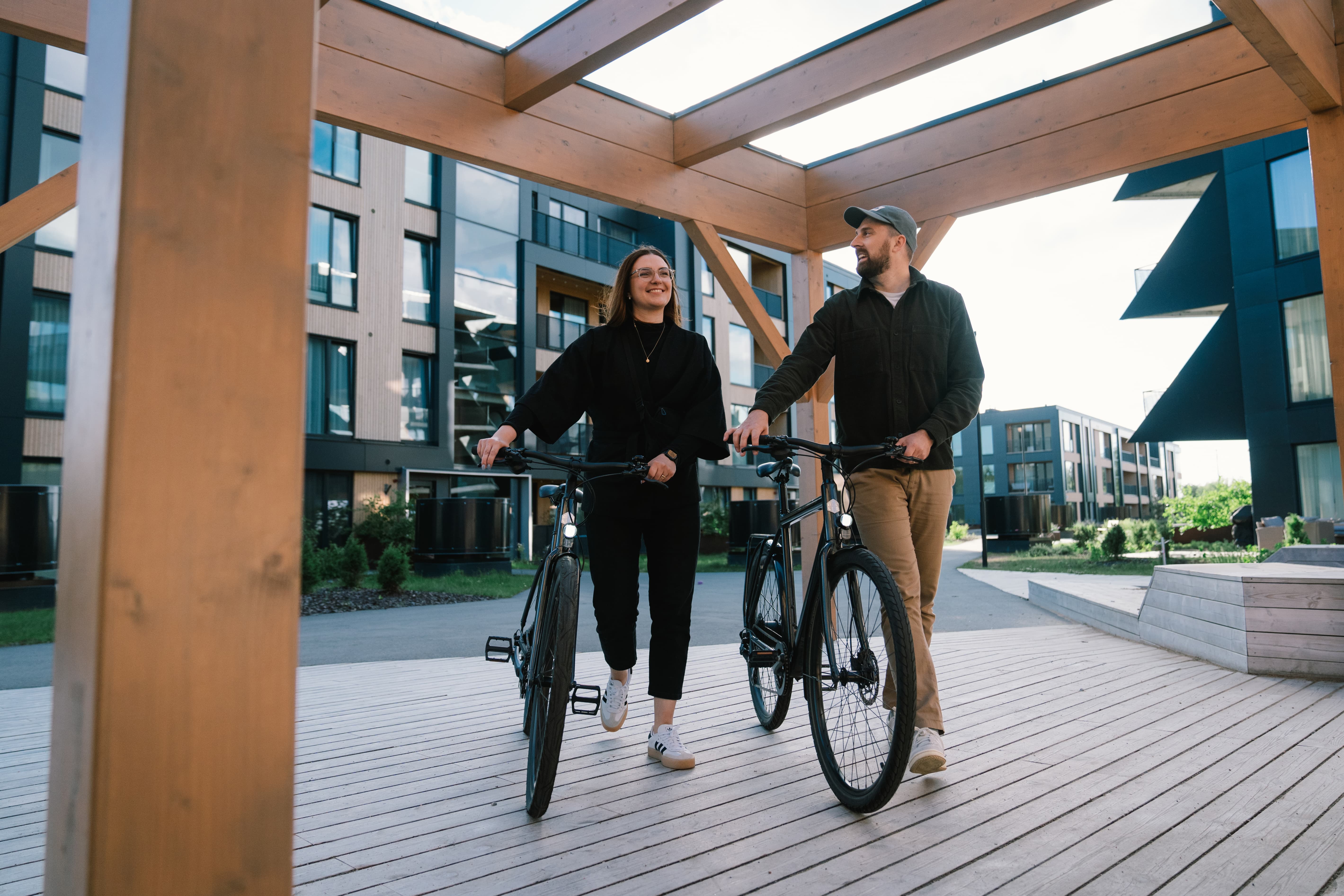 Comprehensive Guide to Pros and Cons of Electric Bikes | Ampler Bikes